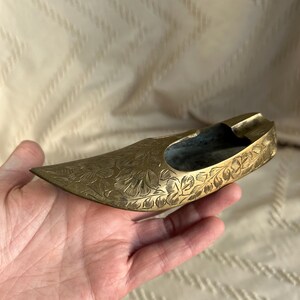 Aladdin Shoe Ash Tray Dish, Etched Indian Slipper Brass Trinket Ring ...