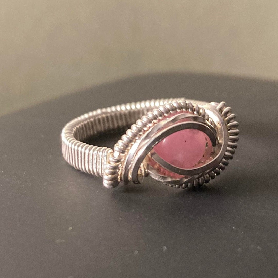 Twisted Wire-eye Ring - Etsy