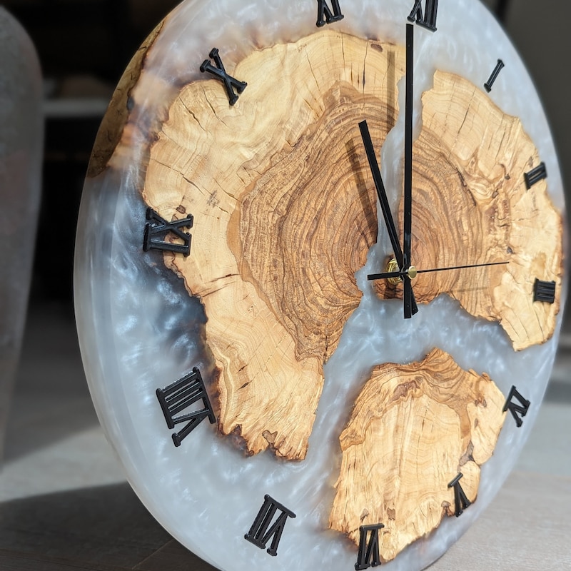 Epoxy Clock - Etsy