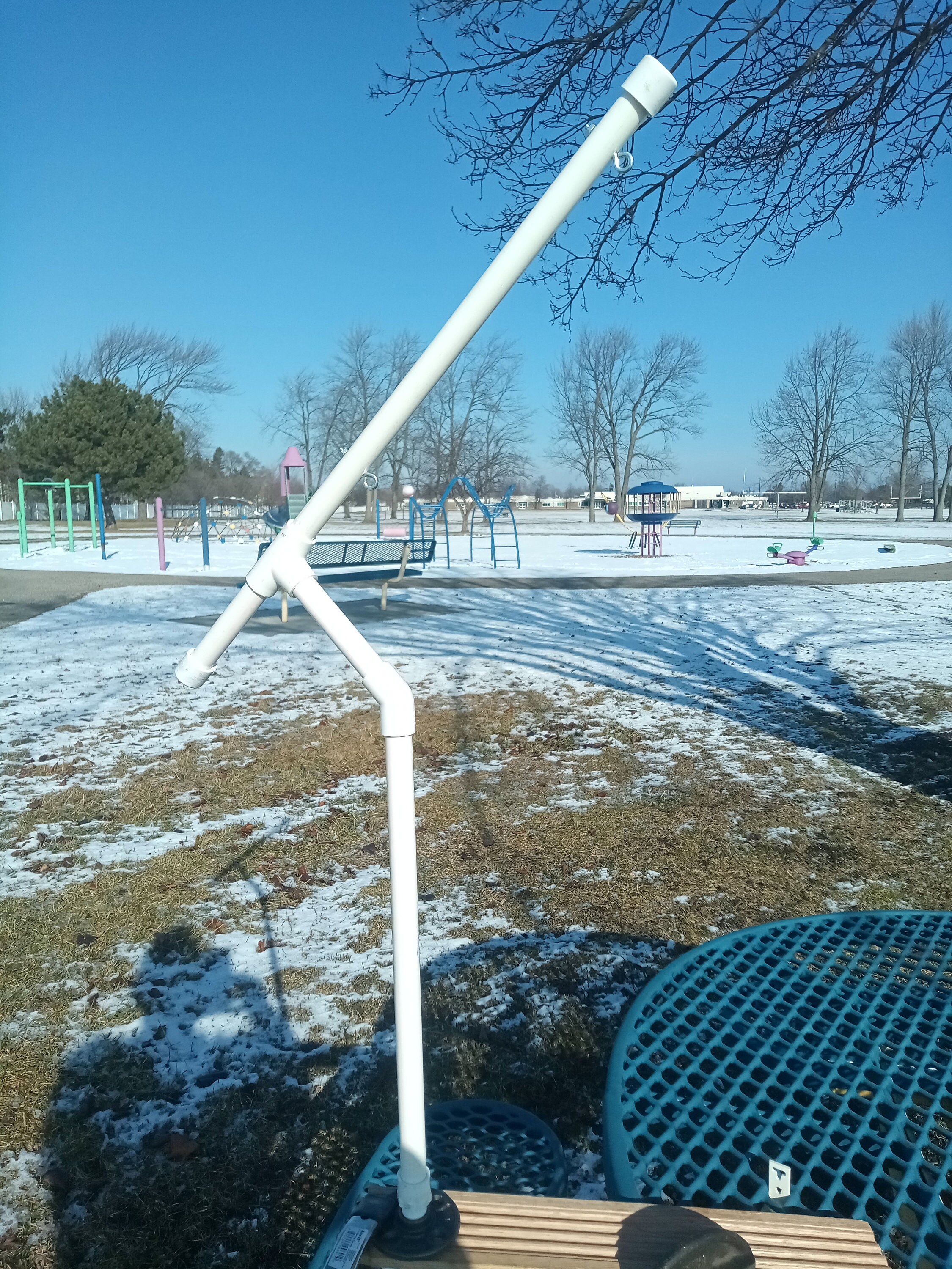 Mini Picnic Table Top PVC FLAG POLE Uses 12x18 Flag not Included Clamps ...