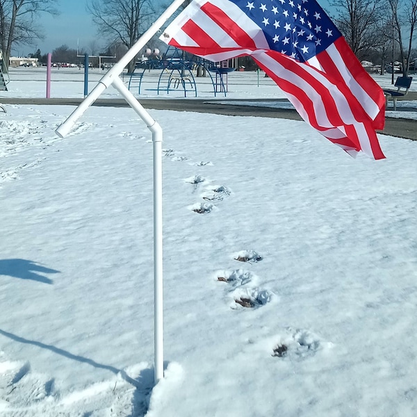 Rotating Pvc Flag Pole - Etsy