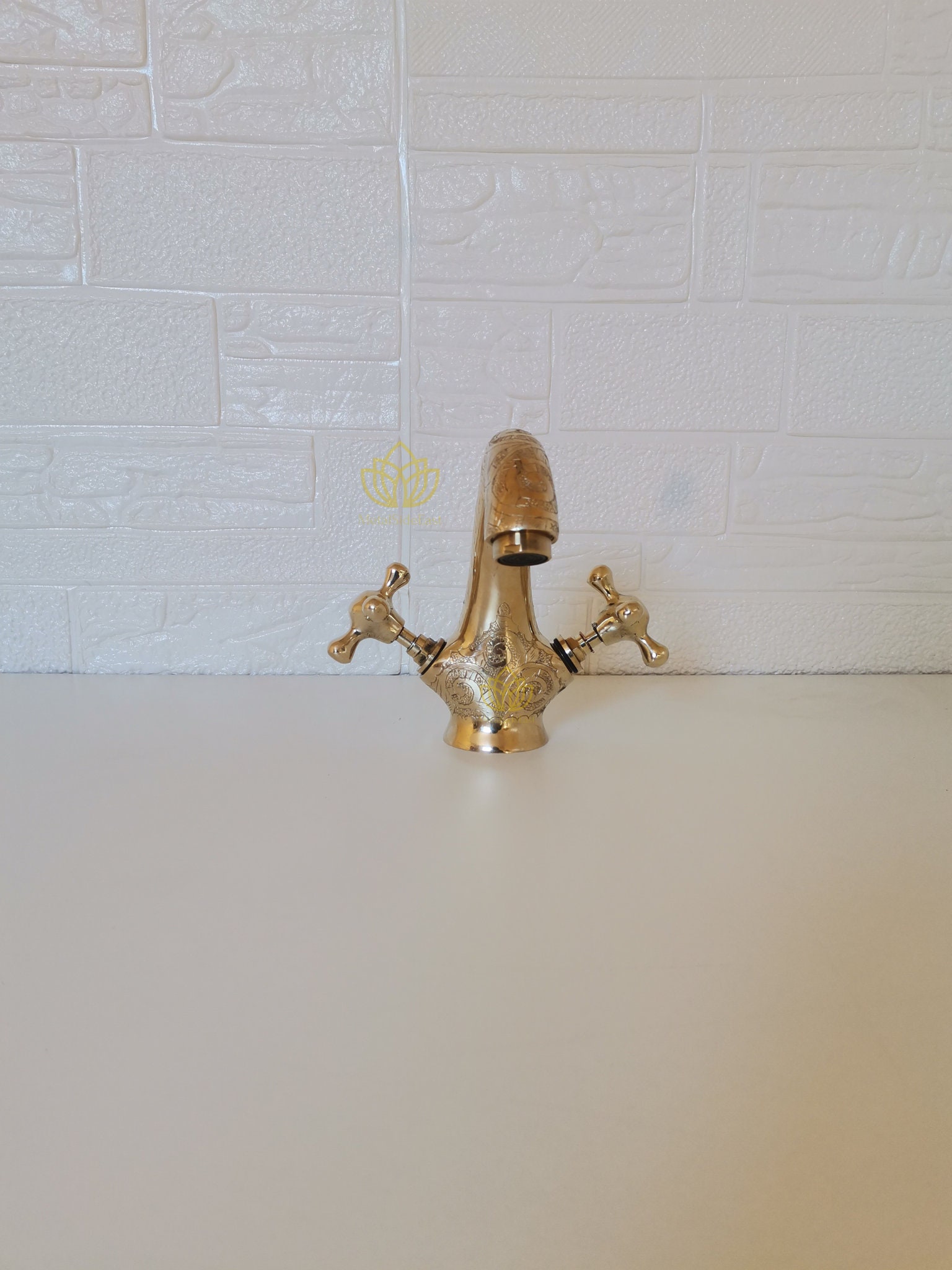 Bathroom Sink Faucet Antique Brass Single Hole Cold And Hot Double