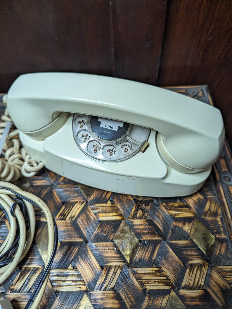 1963 Princess Rotary Phone, Vintage Western Electric Rotary Telephone ...
