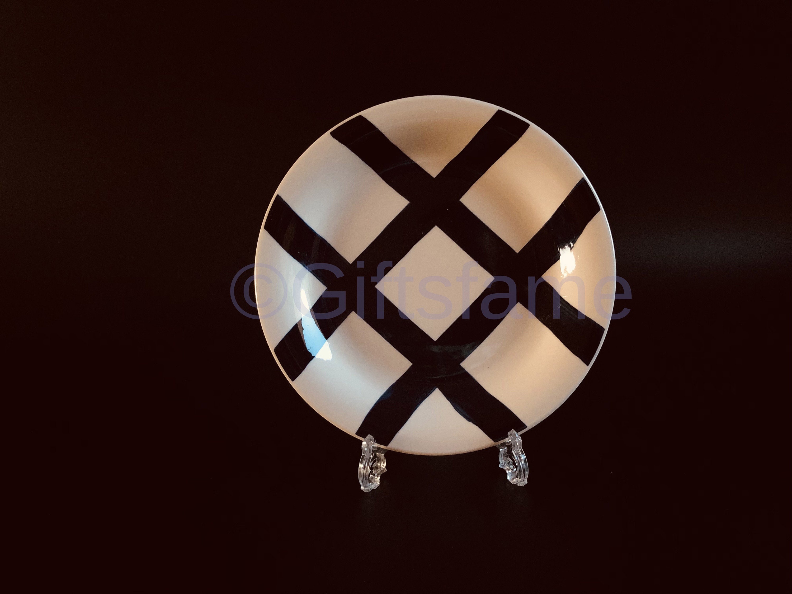 Rigid Sturdy Plastic Plate Display Stand | Plastic Rack | Plate Holder ...