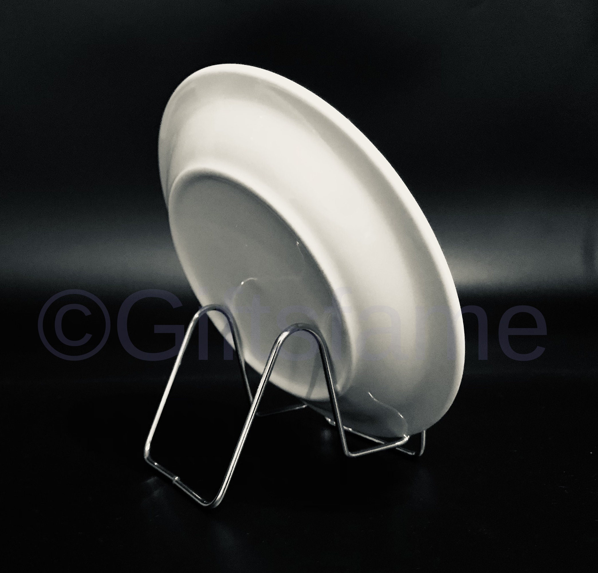 Double Curve Steel Metal Plate Display Stand Metal Dish Rack Plate ...