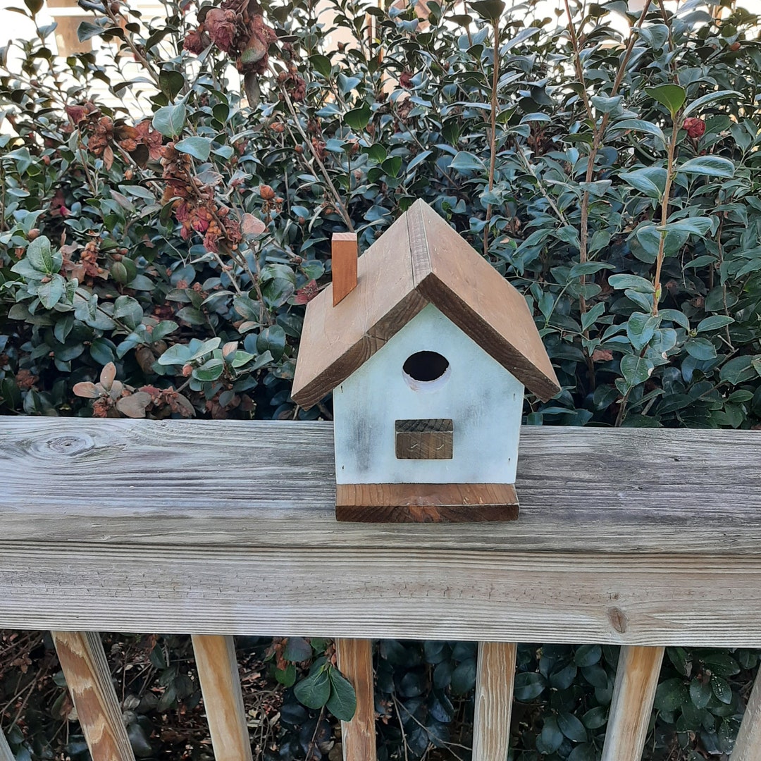 Birdhouse, Cedar Birdhouse, Rustic Birdhouse, Weathered Birdhouse ...