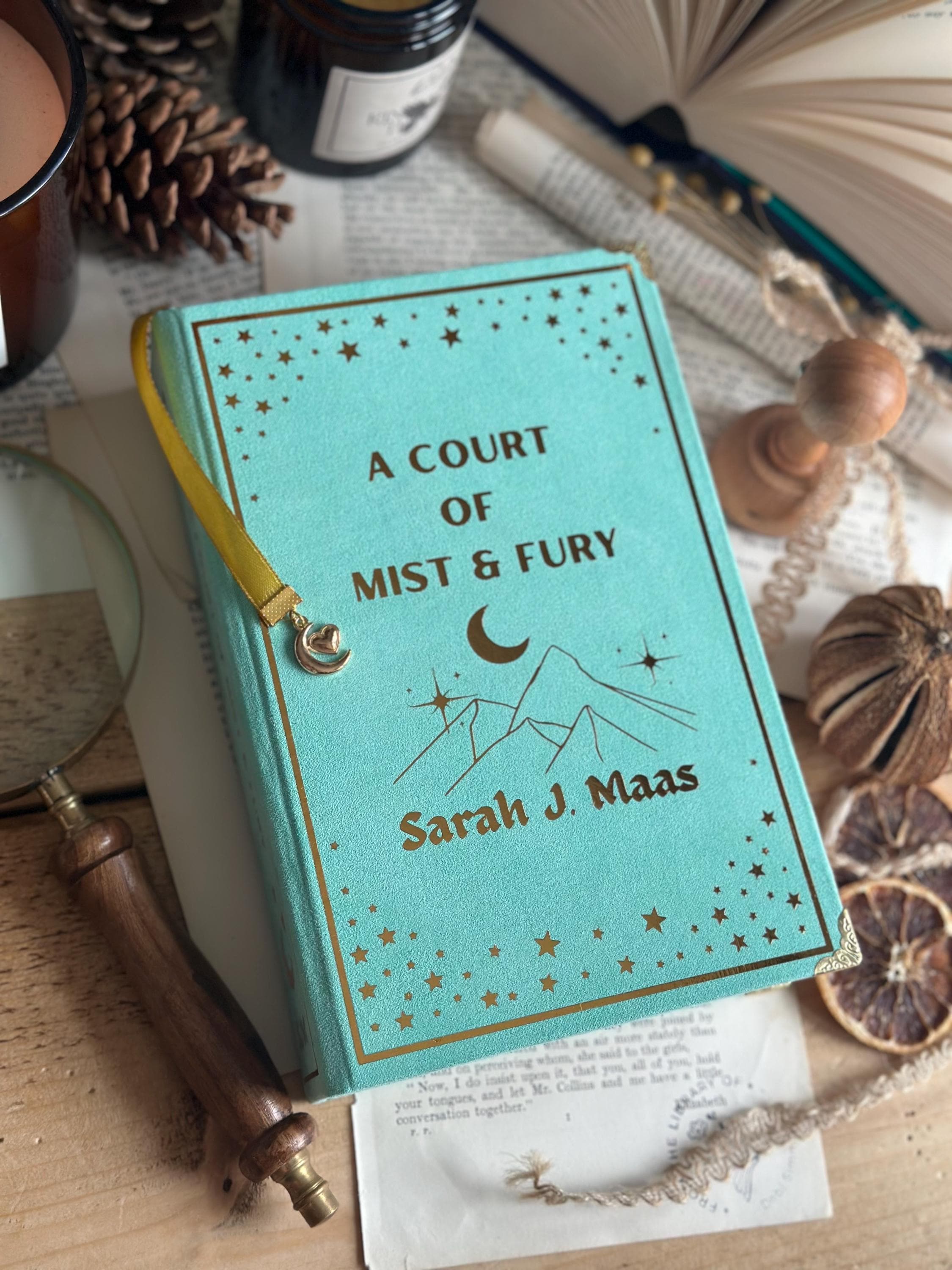 A Court of Thorns and Roses (ACOTAR) Customised Book Cover Design (full ...