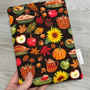 Kindle Paperwhite Sleeve Fall Festivities Padded Kindle Sleeve - Etsy