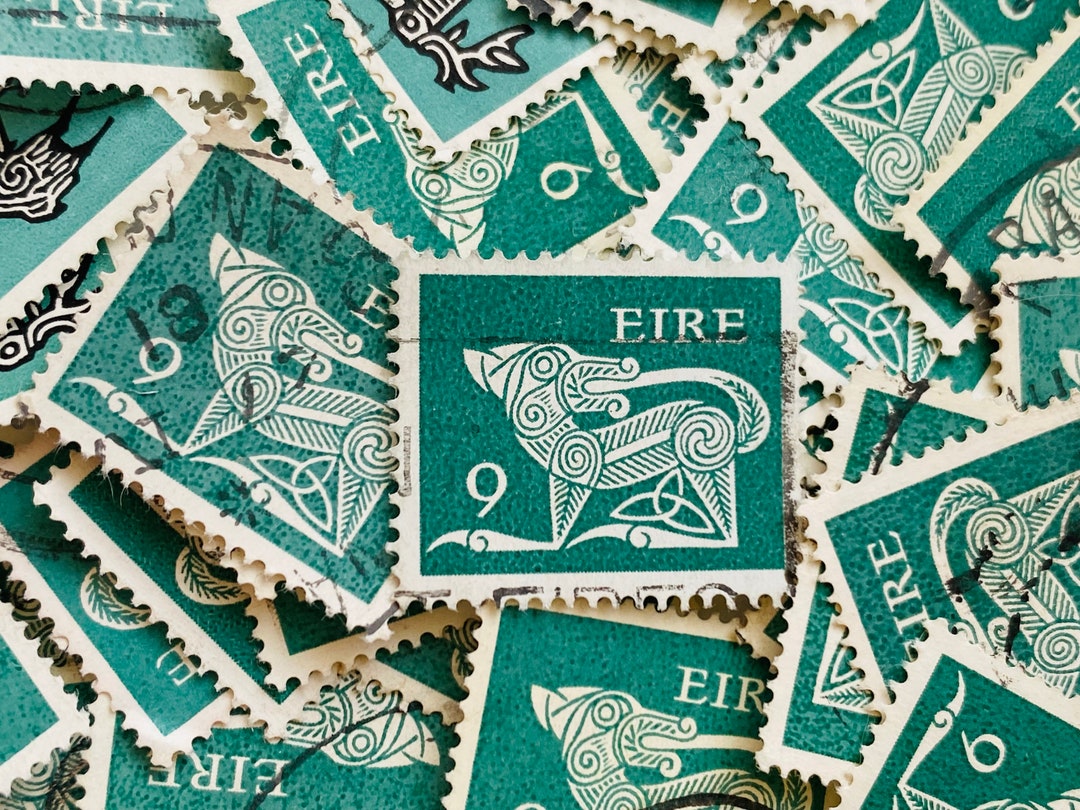 Ireland Postage Stamps/stylised Dog/1971/9p - Etsy