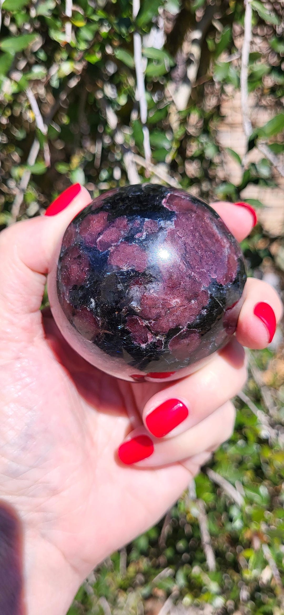 Garnet Sphere With Blue Fireworks Flash! Gorgeous Crystal! Weighs Just ...