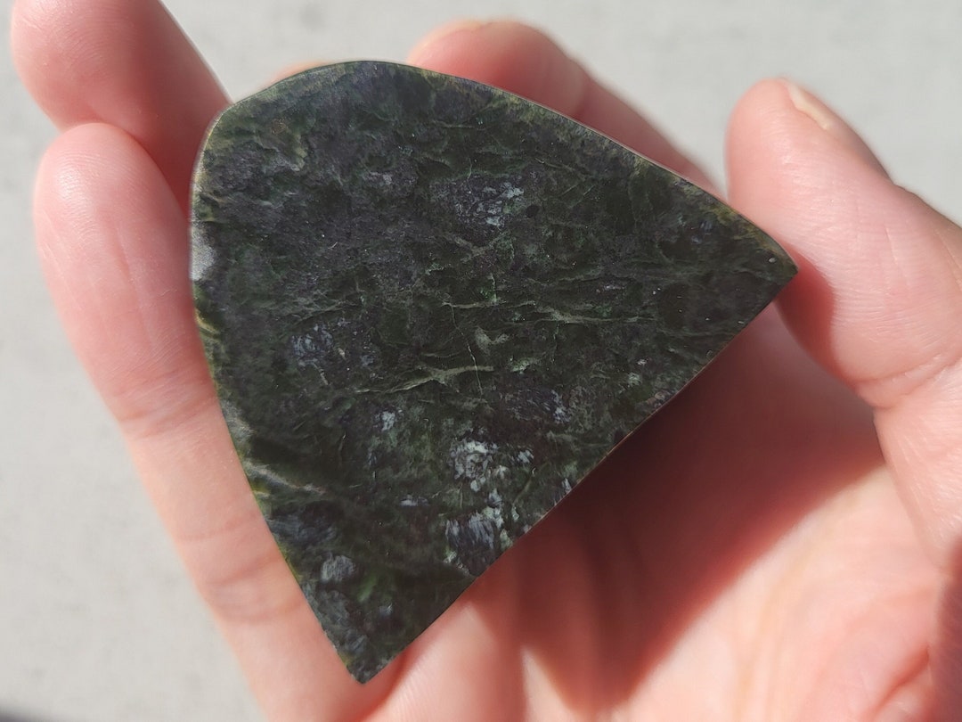 Dark Green Nephrite Jade Freeform 107g Canadian BC Natural Green Rock ...