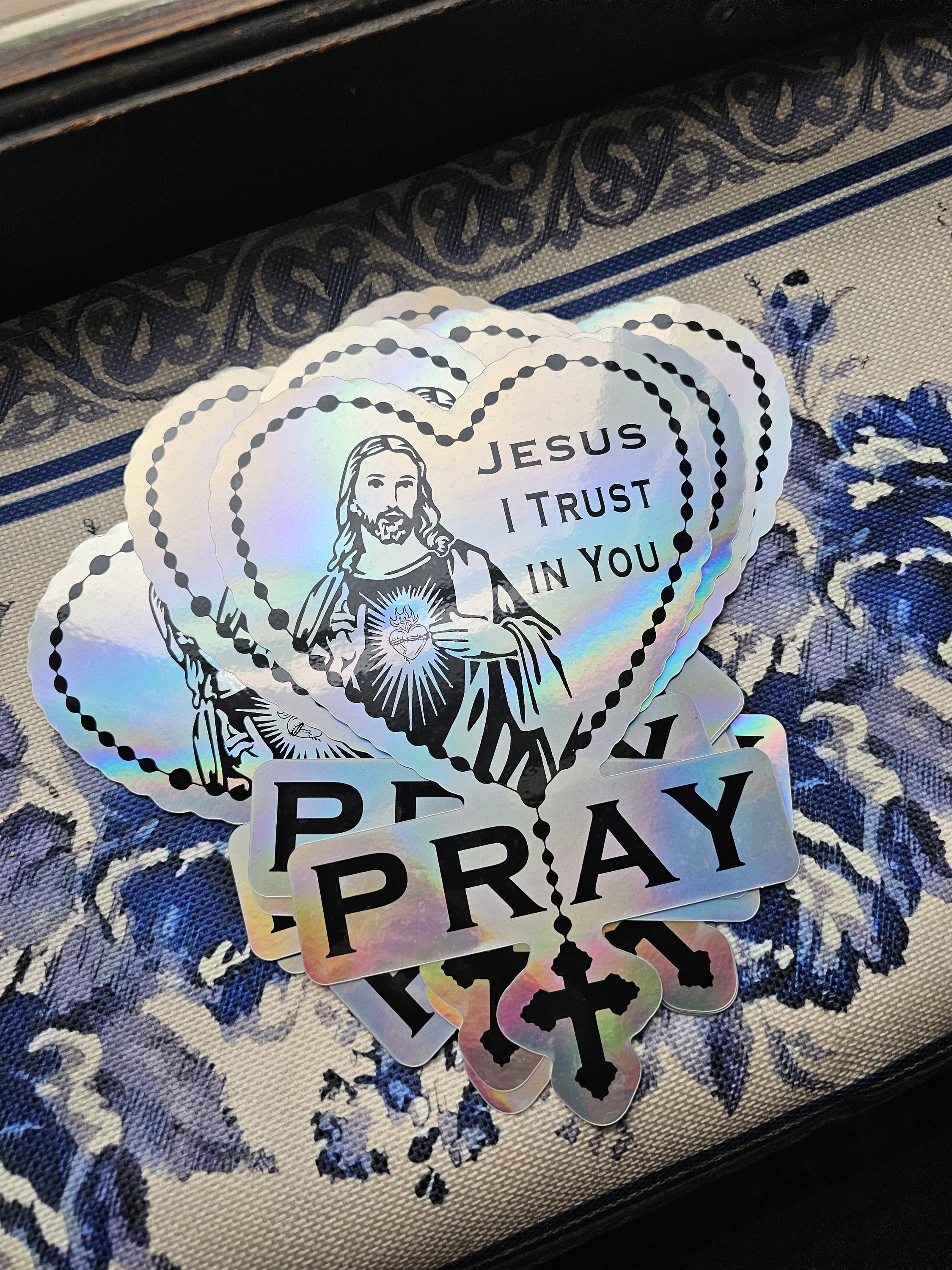 Divine Mercy Holographic Sticker *UV Resistant-indoor&outdoor* - Etsy