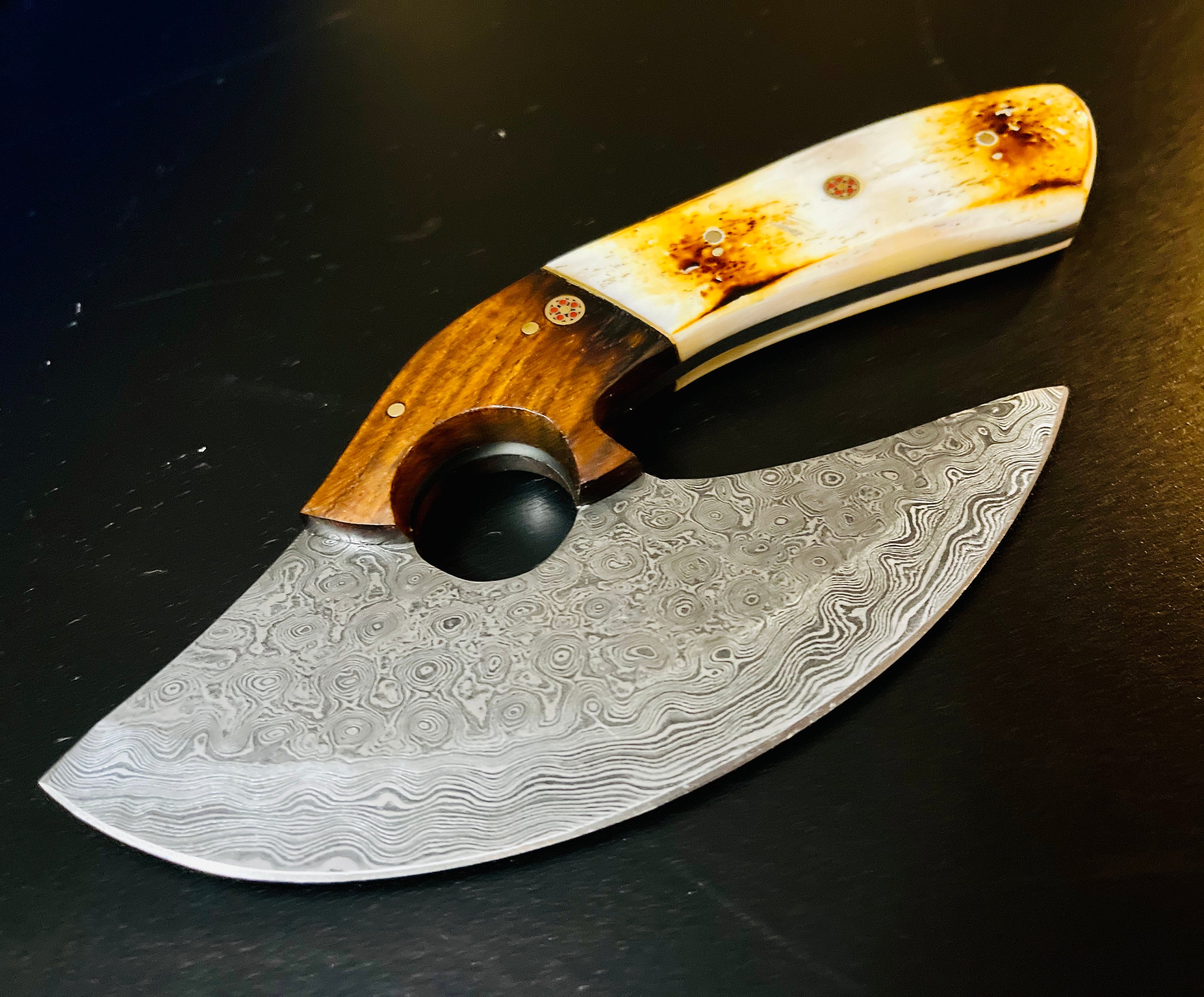 Handmade Damascus ULU Alaska Natural Caribou Antler ULU Knife Full Tang Camel Bone Handle - Etsy