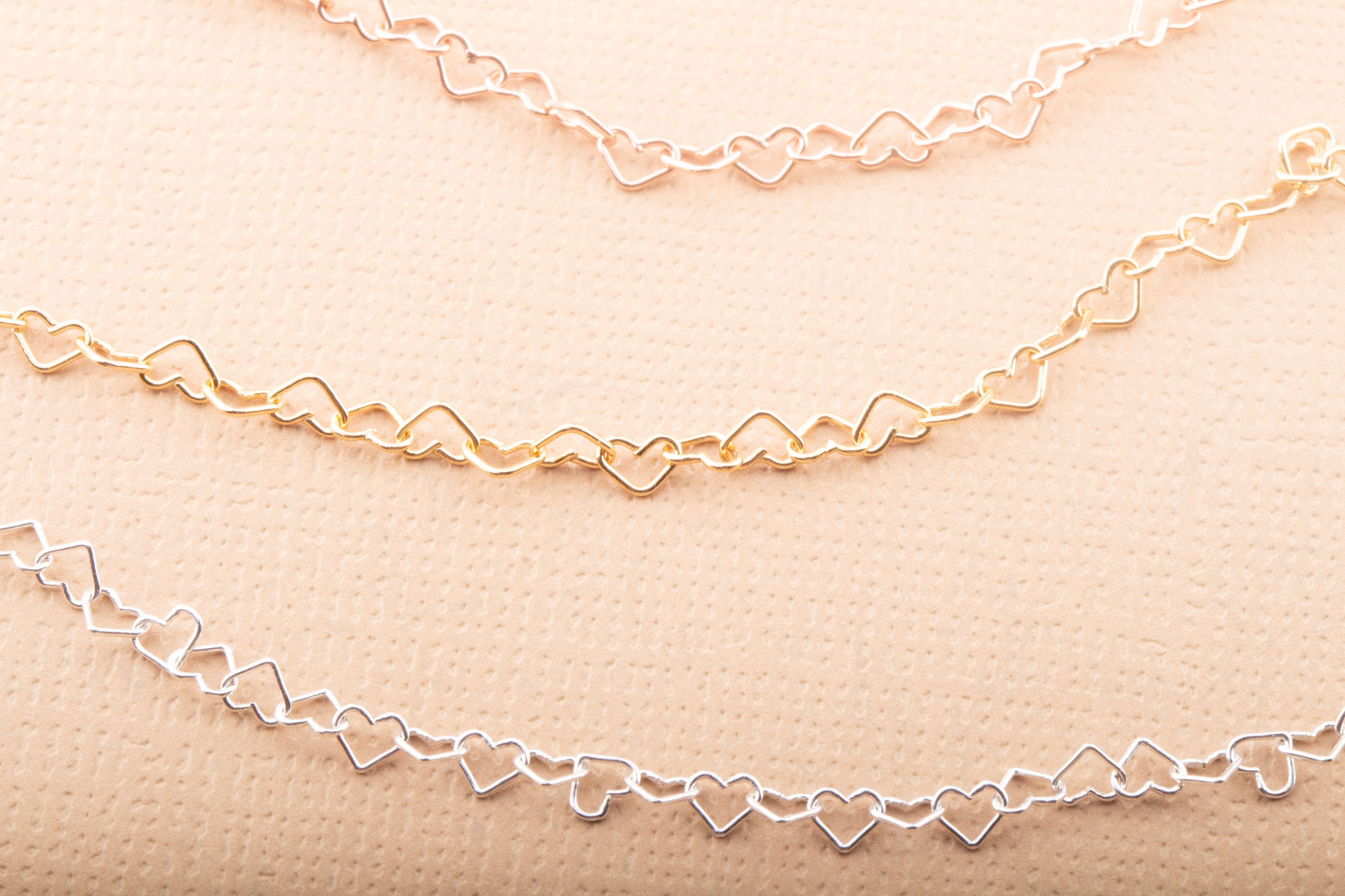 3mm X 3mm Tiny Interlocking Hearts Chain by Foot, Heart Outline Chain ...