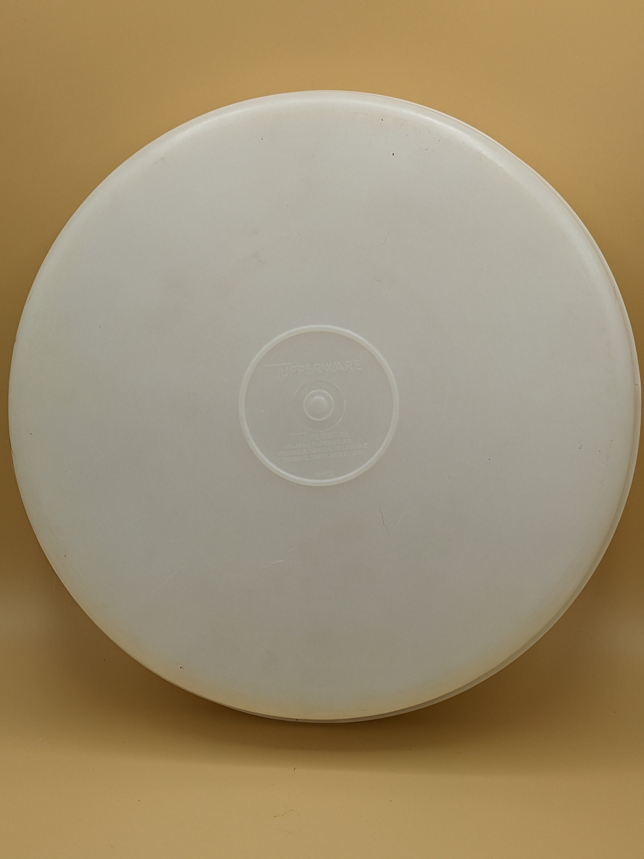 Vintage Tupperware Round Keeper Saver Container 242-5 - Etsy