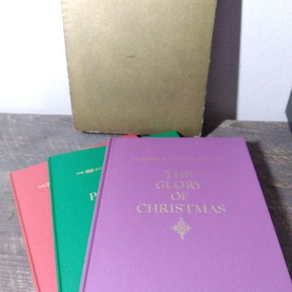 BungalowHouseOfBooks - Etsy