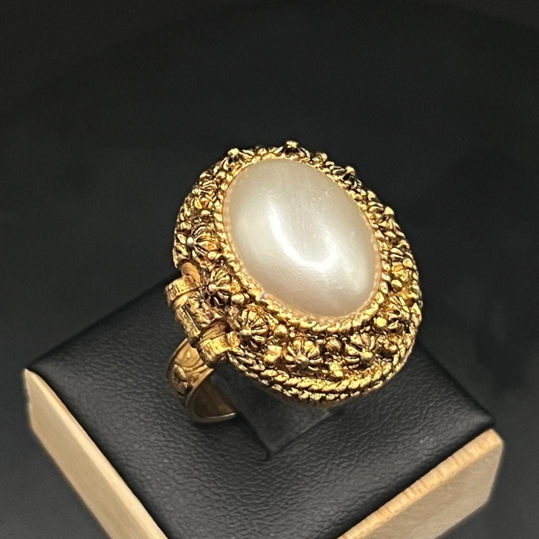 Vintage Poison Ring: Faux Mabe Pearl With Secret Compartment in Yellow ...