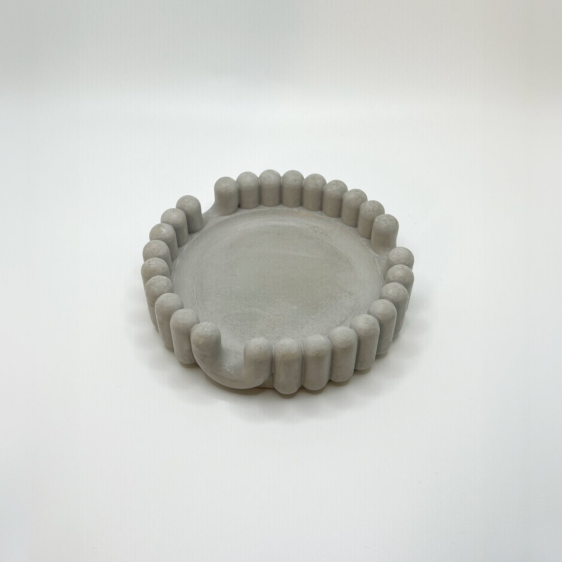 Fanki Concrete Ashtray - Etsy
