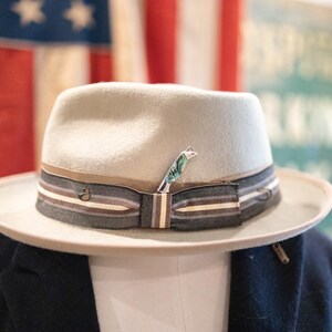 Elegant Pearl Handled Folding Hat Knife - Stylish Fedora/ Cowboy ...