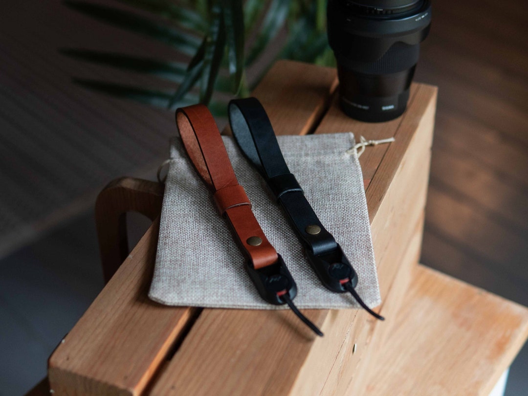 Quick Release Leather Wrist Camera Strap With Peak Design Anchor Links ...