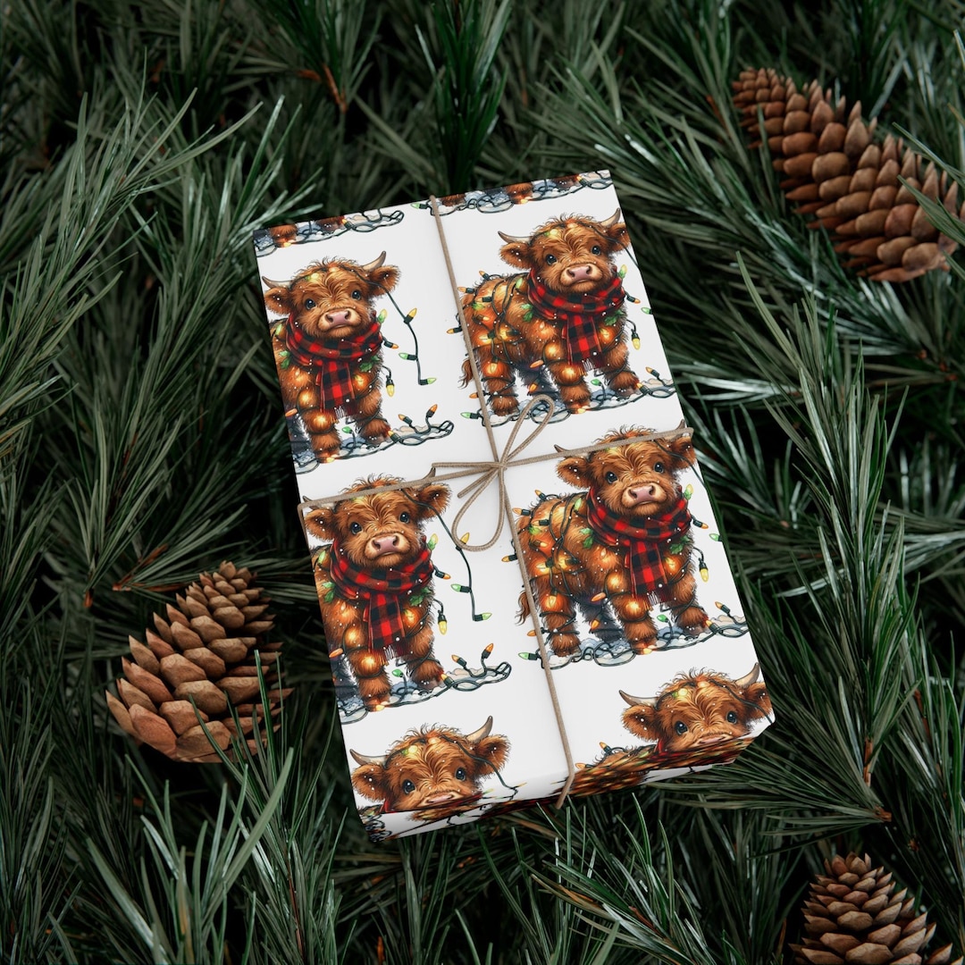 Highland Cow Wrapping Paper Christmas Present Illustrated Xmas Gift ...