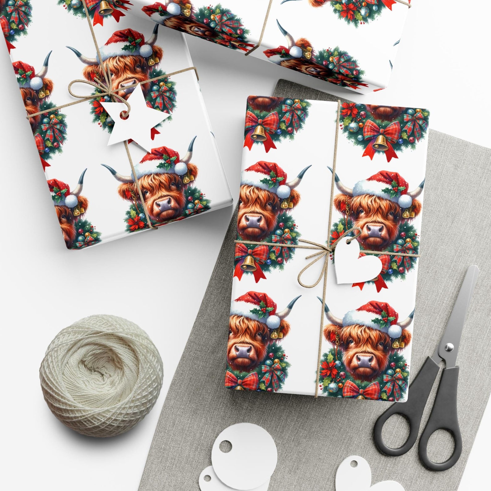 Highland Cow Wrapping Paper Christmas Present Illustrated Xmas Gift ...
