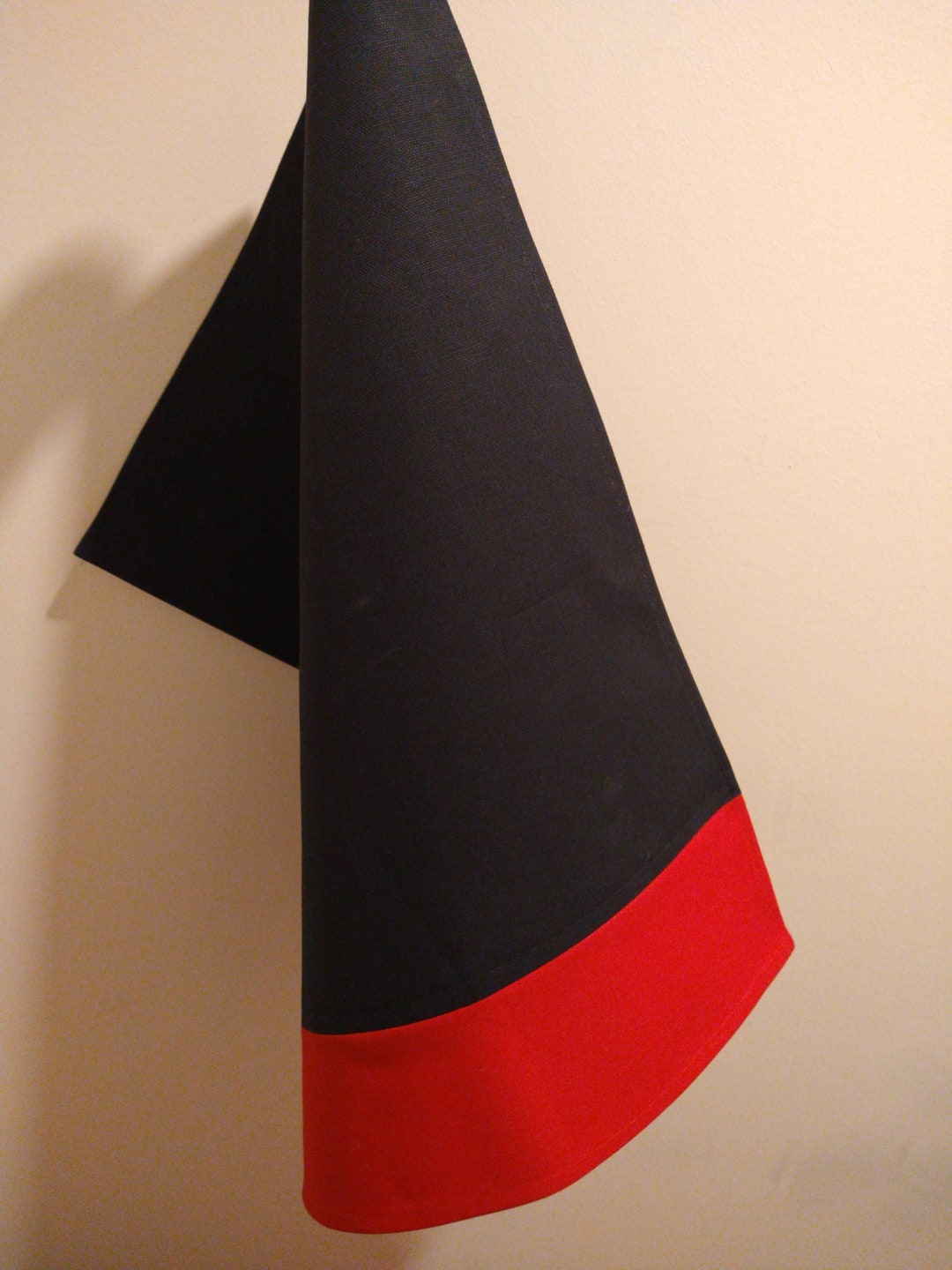 Dual Colored Mandalorian Shoulder Cape - Etsy