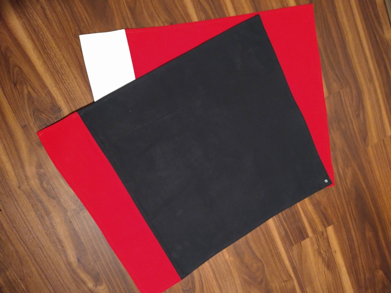 Dual Colored Mandalorian Shoulder Cape - Etsy