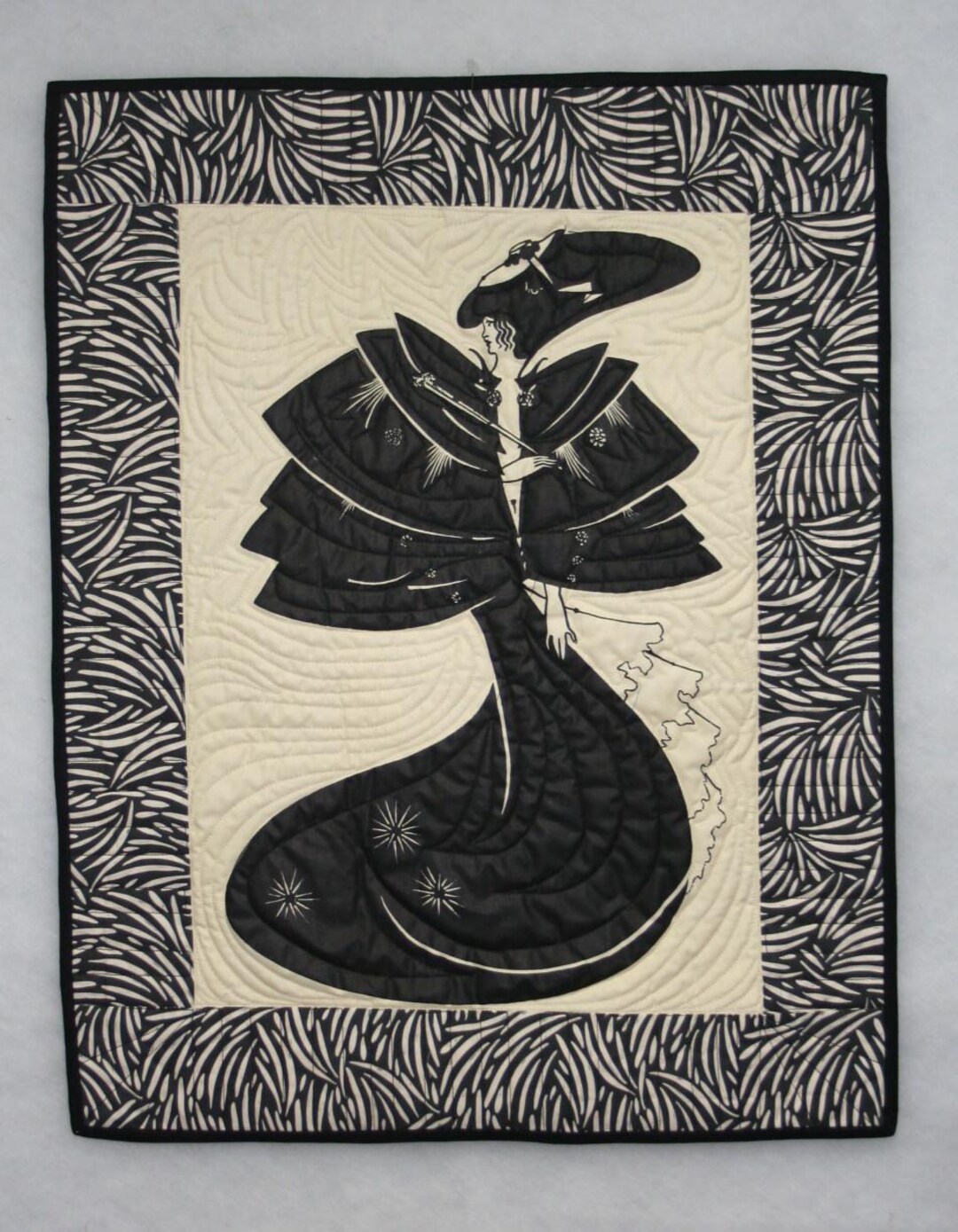Aubrey Beardsley Quilt 1960s 21" X 27" by Wilma Cogliantry - Etsy