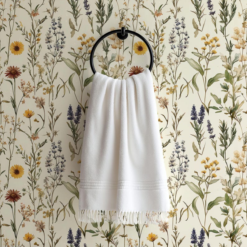 Neutral Botanical Wildflower Wallpaper - Floral Farmhouse Accent Wall ...