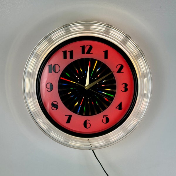 Vintage Lighted Wall Clock - Etsy