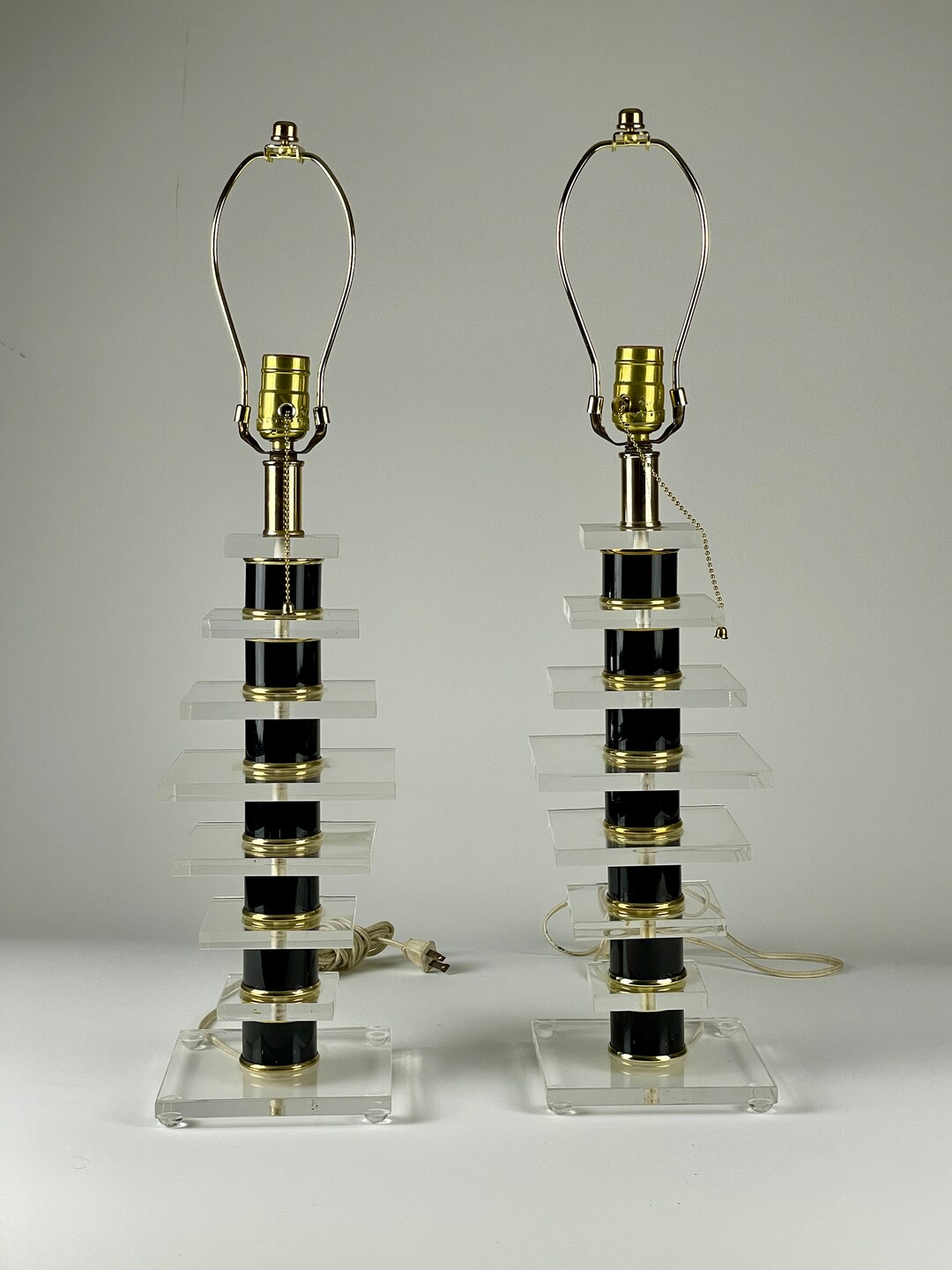 Pair of Mid-century Modern Helix Stacked Lucite Table Lamps With Black ...