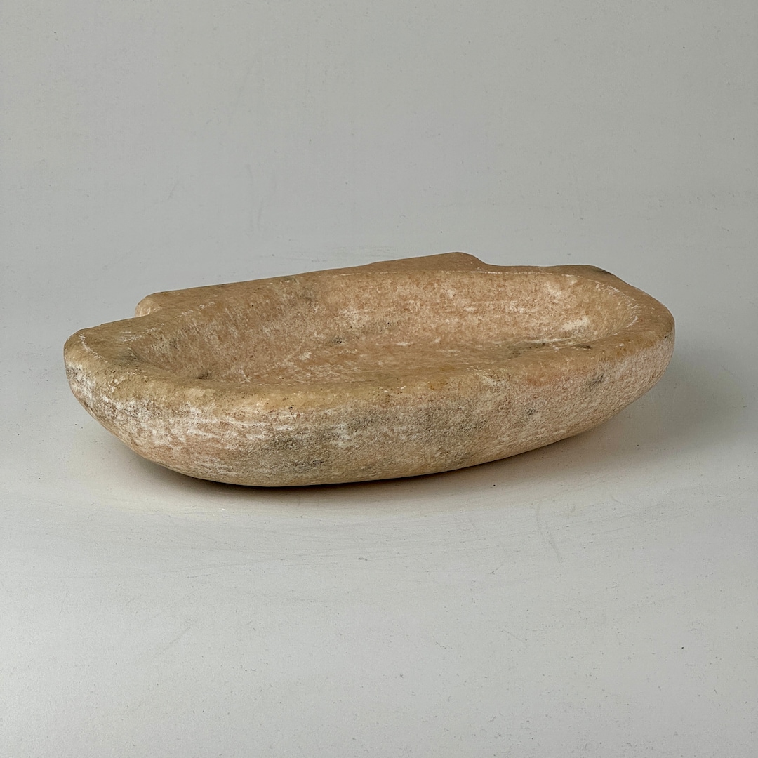Vintage Hand Carved Stone Dish in Shell Shape in Light Pink/gold Hue - Etsy