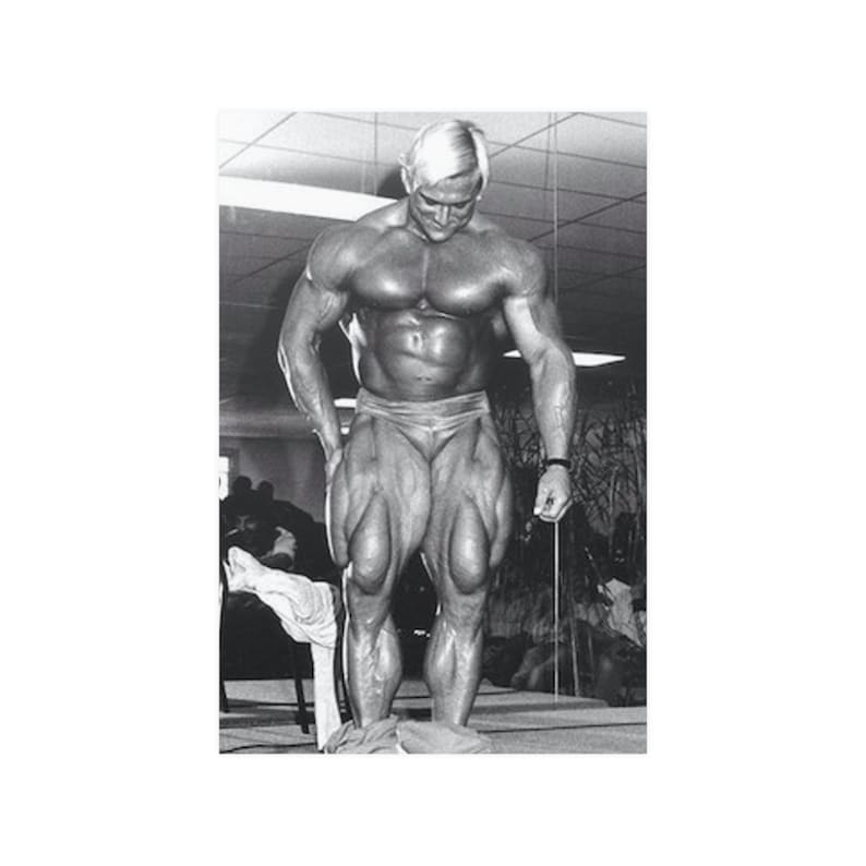 Tom Platz Premium Black and White Poster the Golden Eagle Premium ...