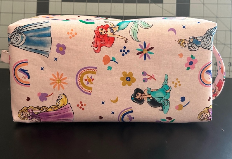 Disney Princess Large Travel Pouch & Makeup Bag | 9" Enchanted Cosmetic ...