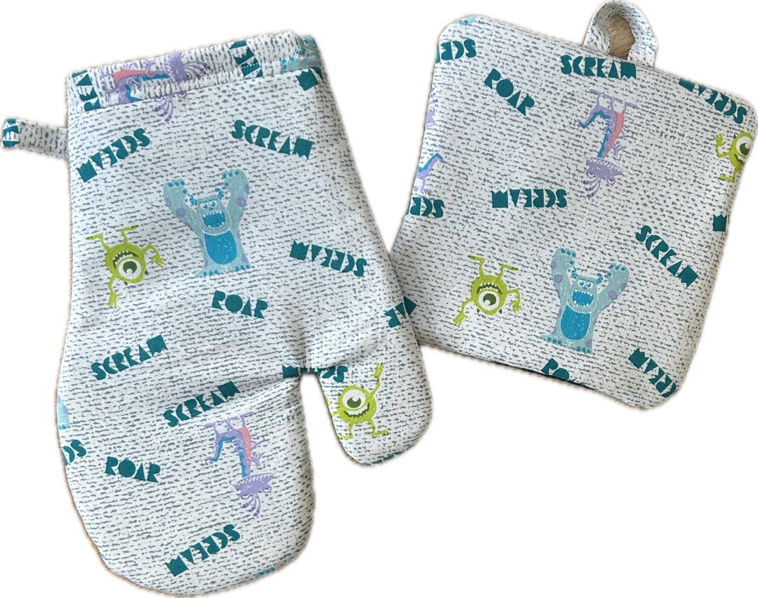 Pixar Monsters Inc Oven Mitt and Potholder Set. Disney! Sulley, Mike ...