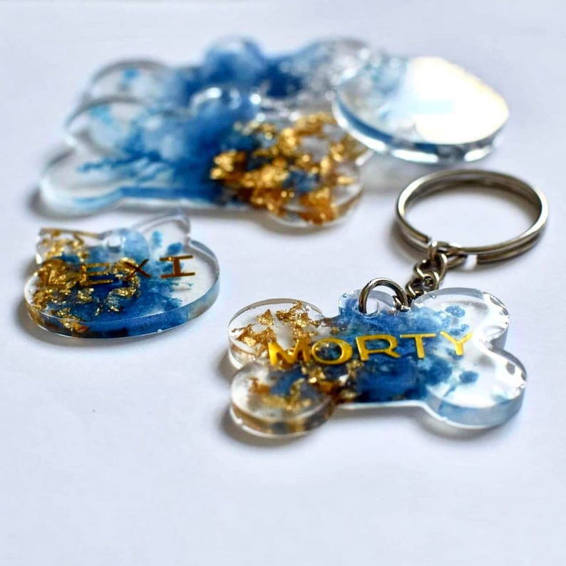 Personalised Epoxy Resin Name Tags for Dogs and Cats - Etsy
