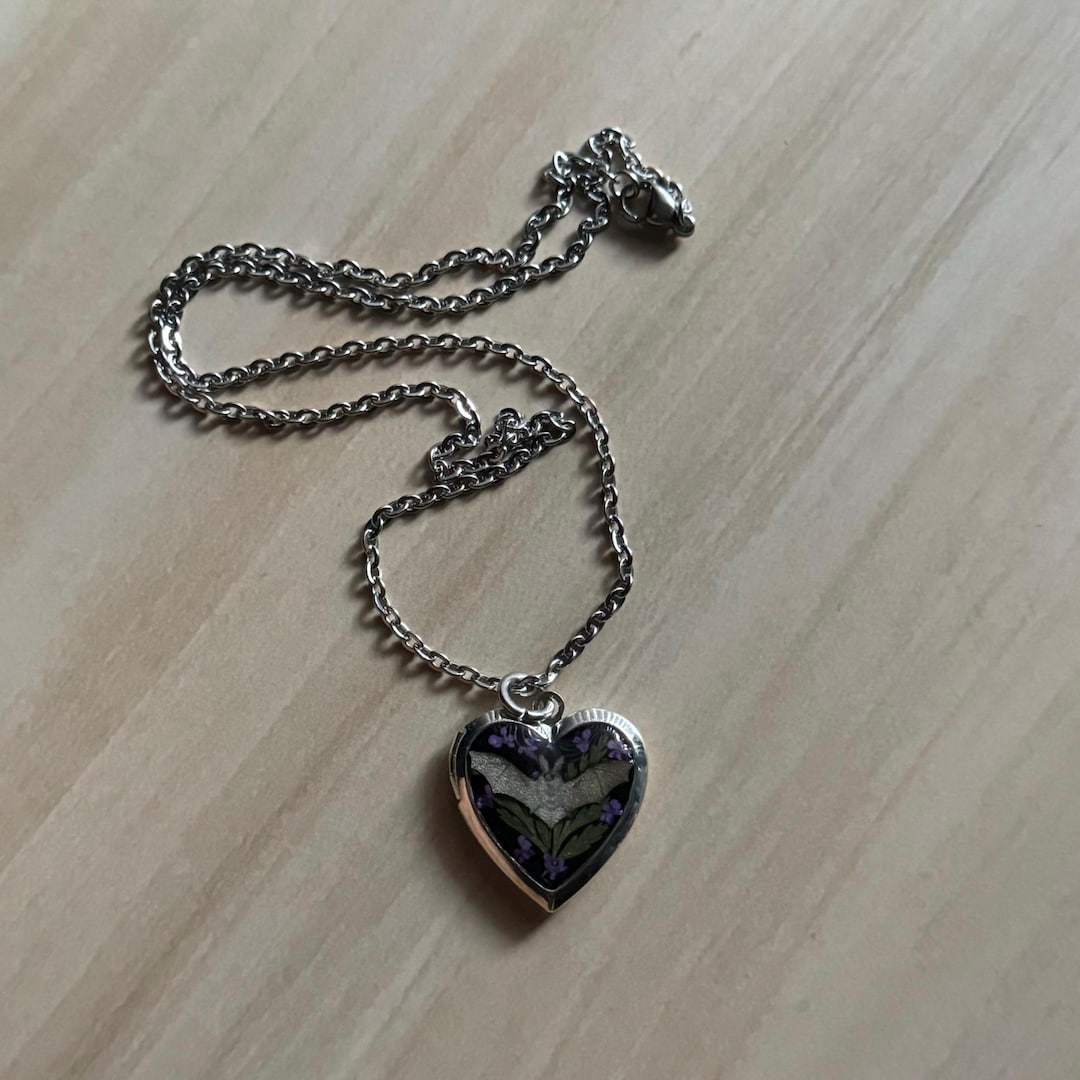 Bat Locket - Etsy
