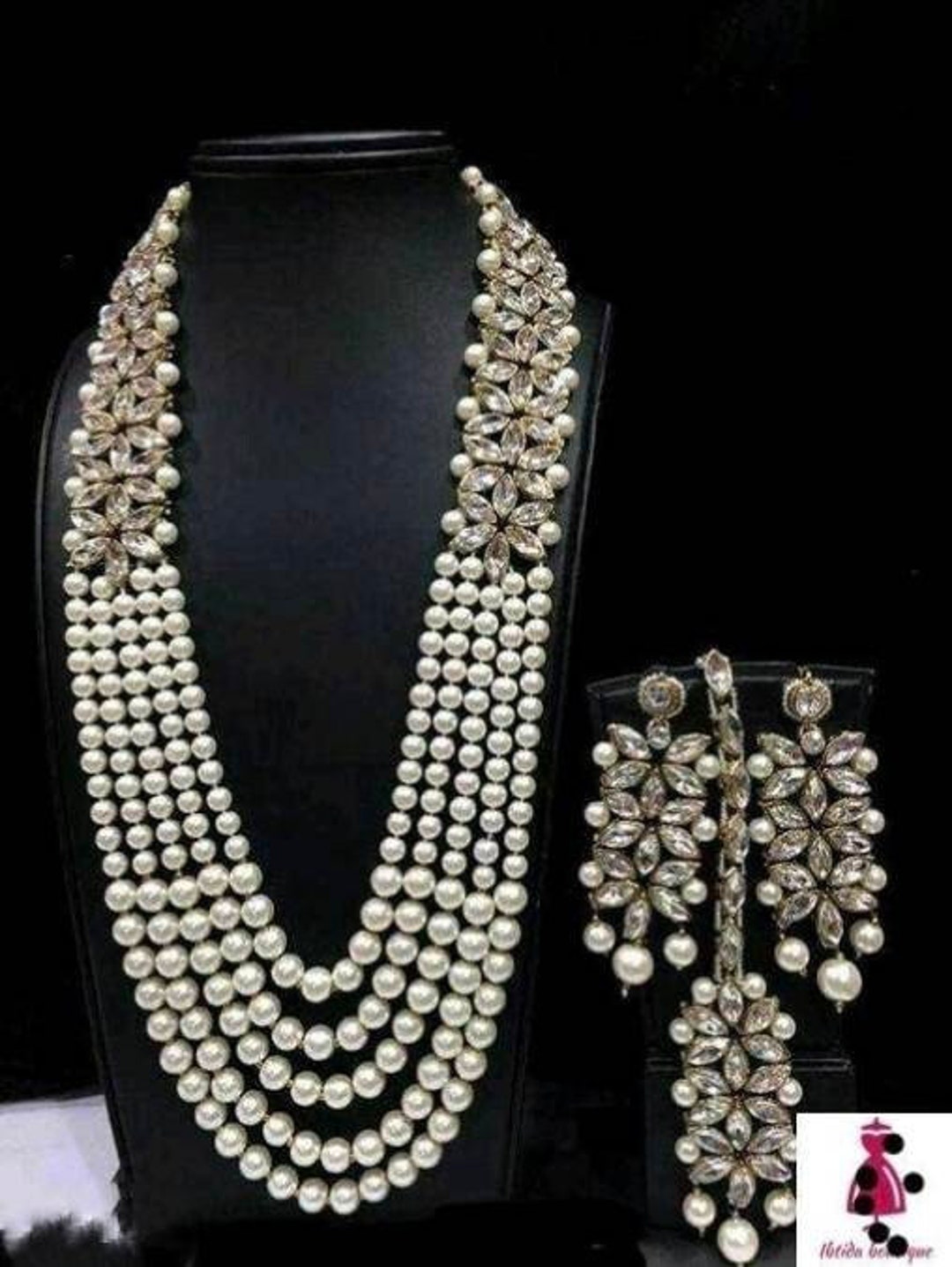 Moti Haar Necklace With Tikka Ane Earrings Set for Women - Etsy