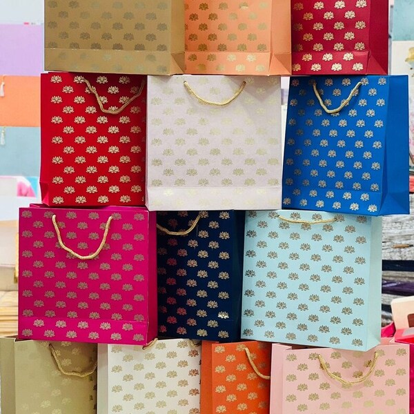 Buy Return Gifts Online In India - Etsy India