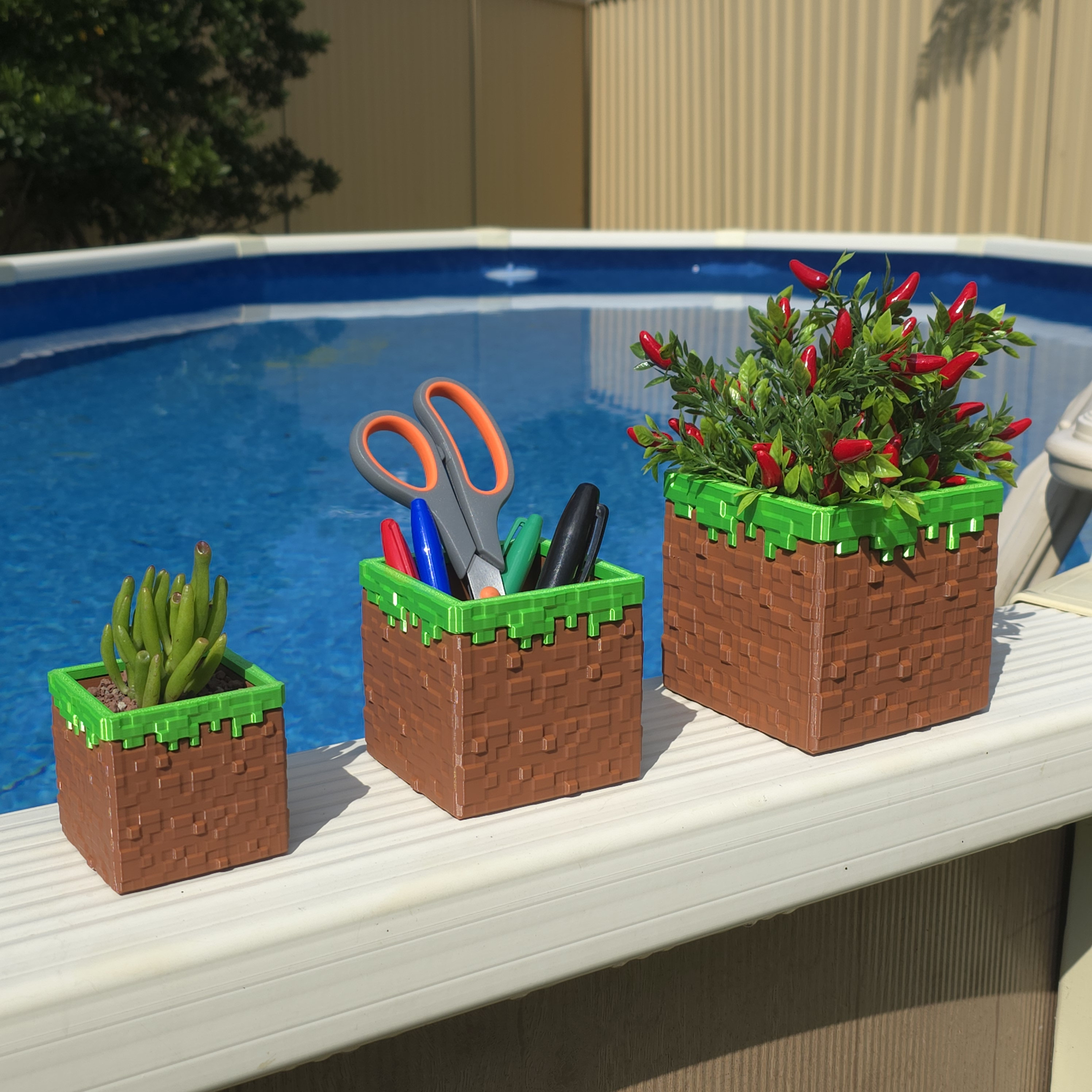 Minecraft Grass Block Planter and Desk Organizer, Minecraft Pen Pencil ...
