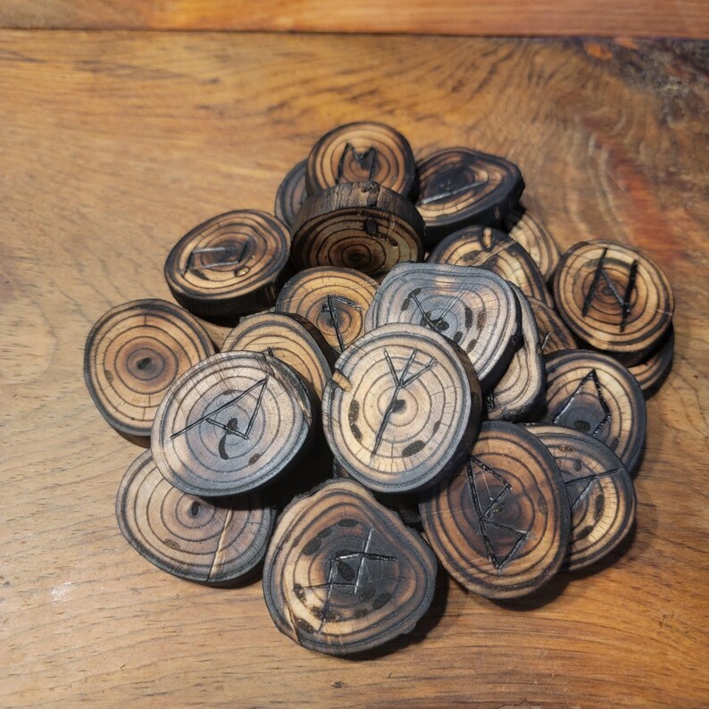 Handcrafted Round Rune Set, Elder Futhark, Pagan Alter Tool, Viking ...