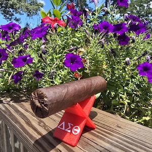Delta Sigma Theta 2-piece Cigar Stand - Etsy
