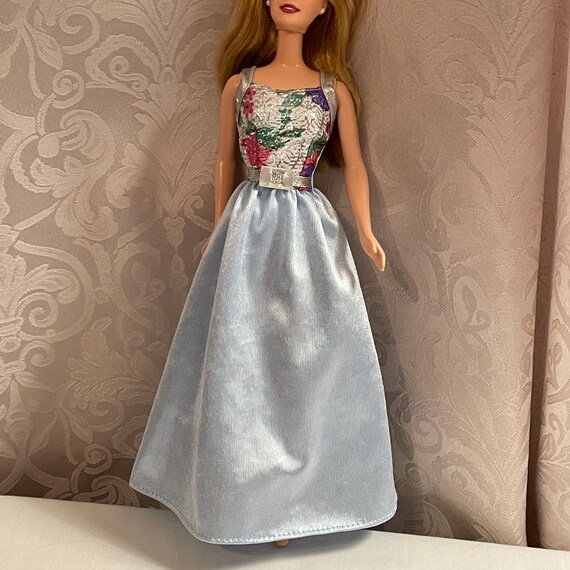 Vintage Barbie Pale Blue and Silver Satin Gown With Belt Detail 1990s Etsy Canada