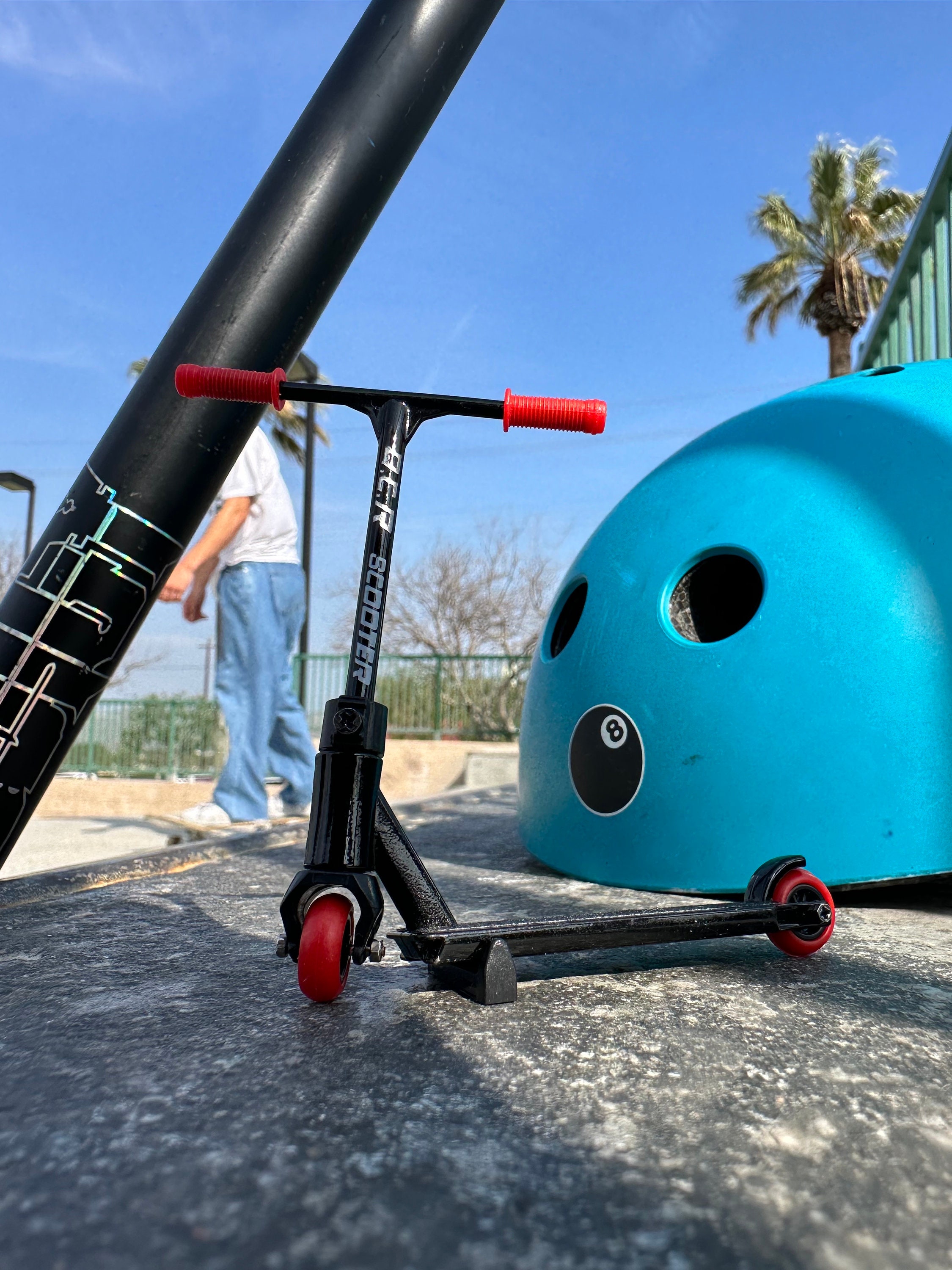 Miniature Finger Scooter Experience Extreme Sports in the Palm of Your ...