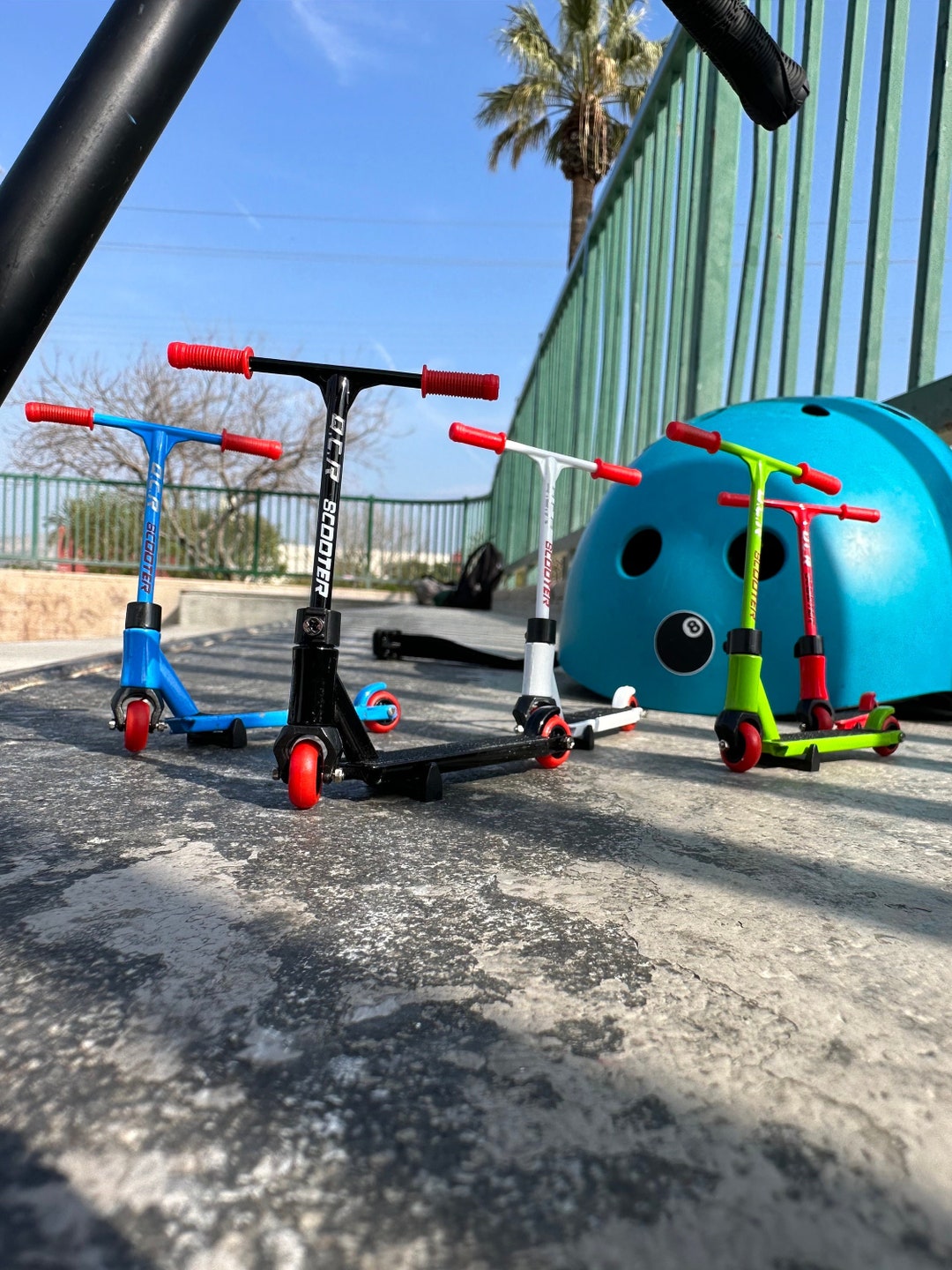 Miniature Finger Scooter Experience Extreme Sports in the Palm of Your ...