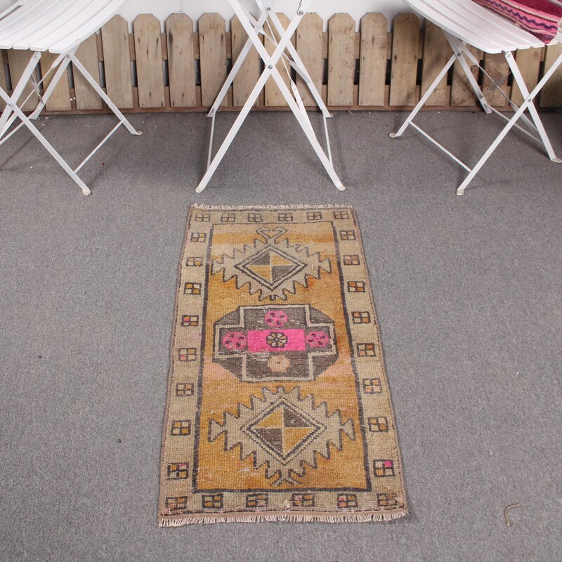 2x4 Bath Mat Rugs - Etsy