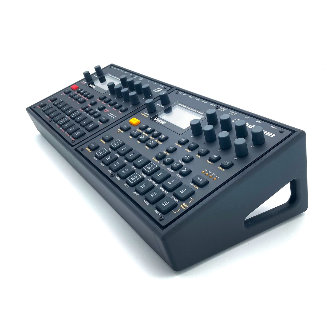 TRIPLE Side-by-side Digitakt / Syntakt / Digitone / Heat Stand ...