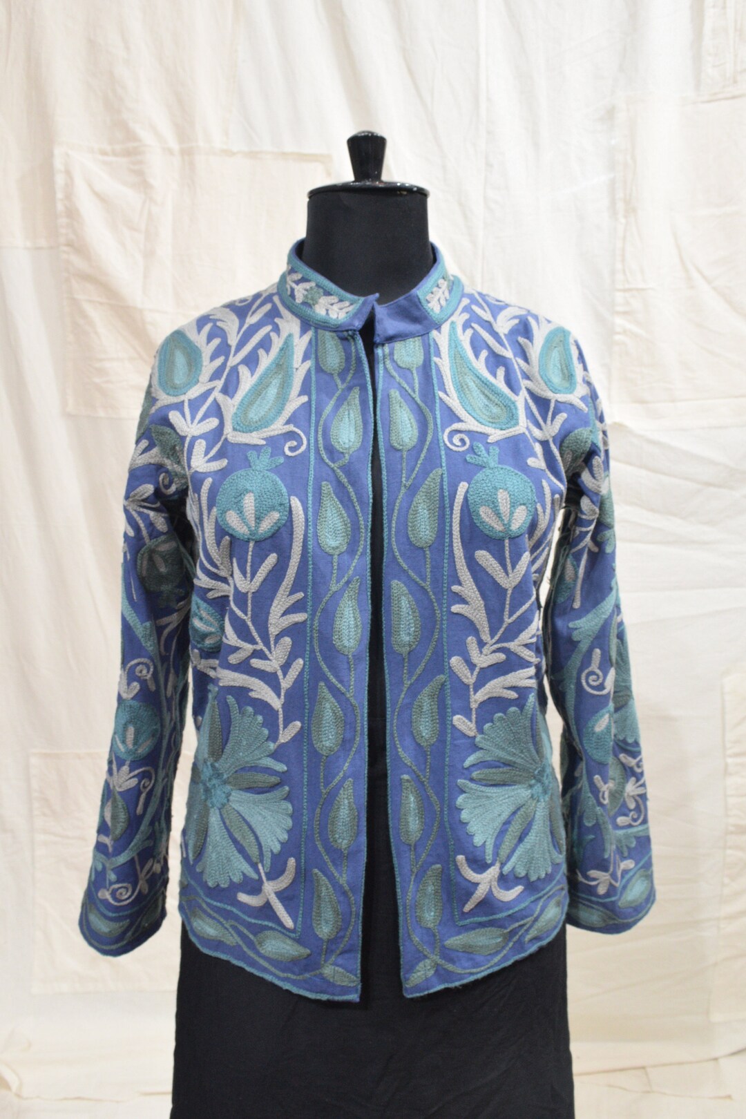 Suzani Embroidery Velveet Jacket, Indian Style Floral Handmade Short ...