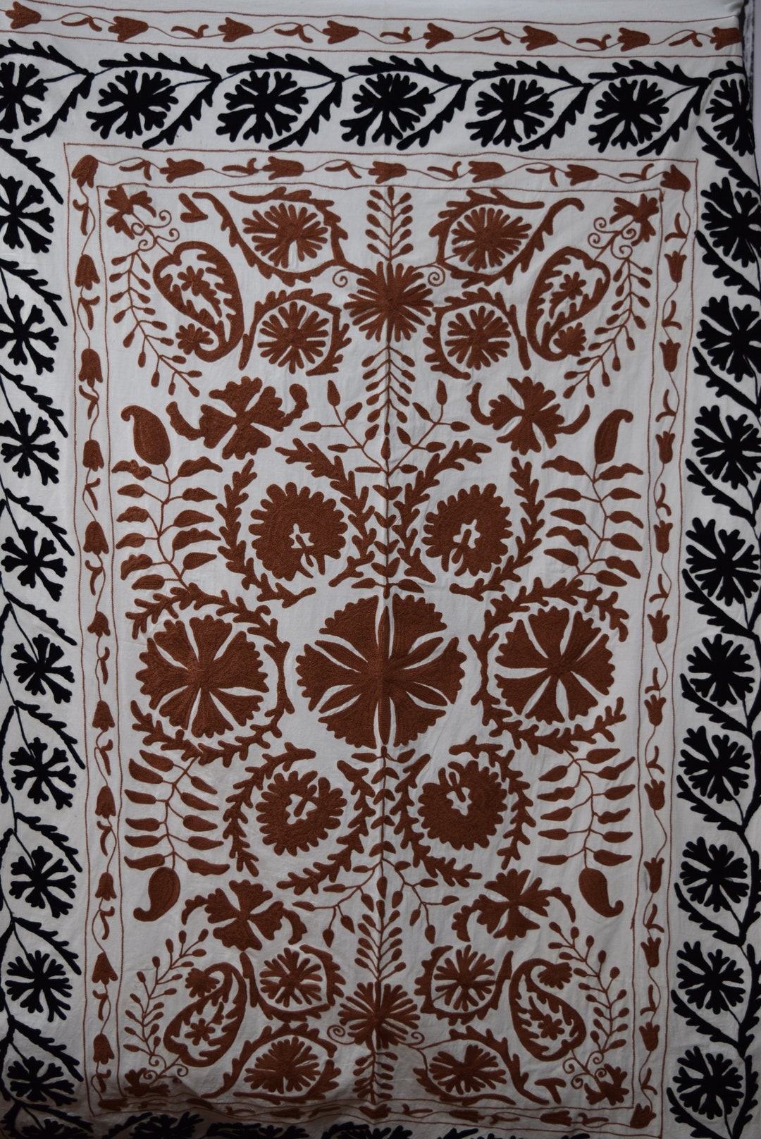 Hand Embroidered Suzani Bedspread: Floral Tapestry Quilt - Etsy